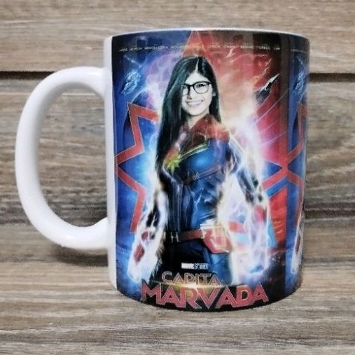 Caneca Meme Capitã Marvada. | Shopee Brasil