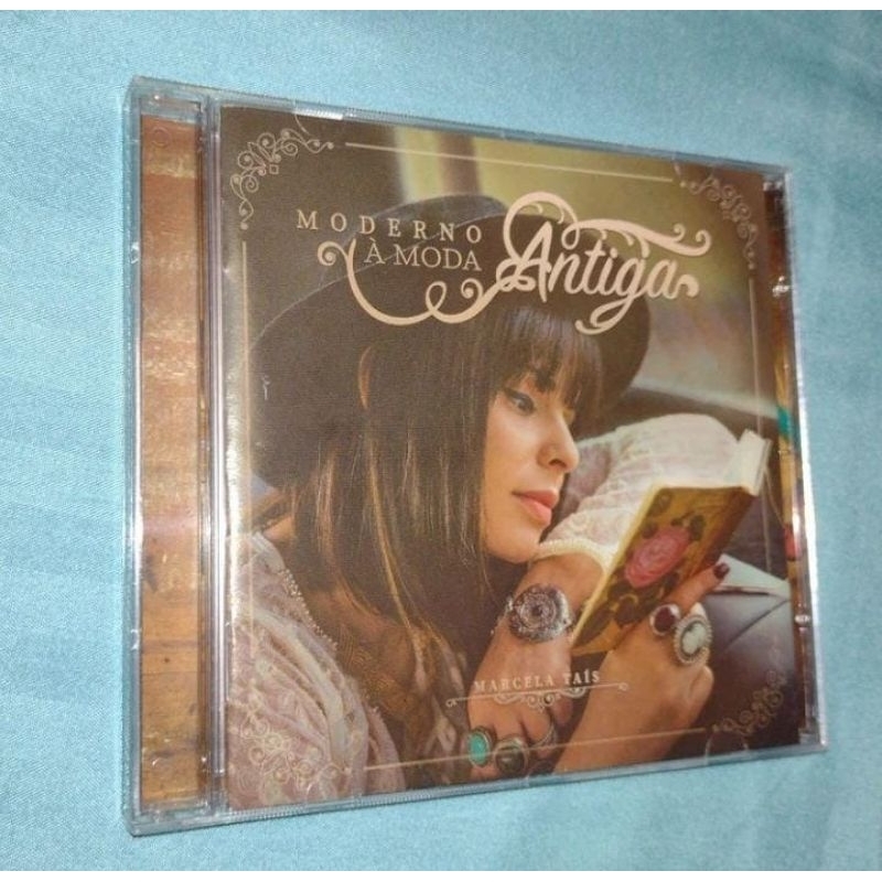 CD Marcela Tais, Moderno a moda antiga | Shopee Brasil