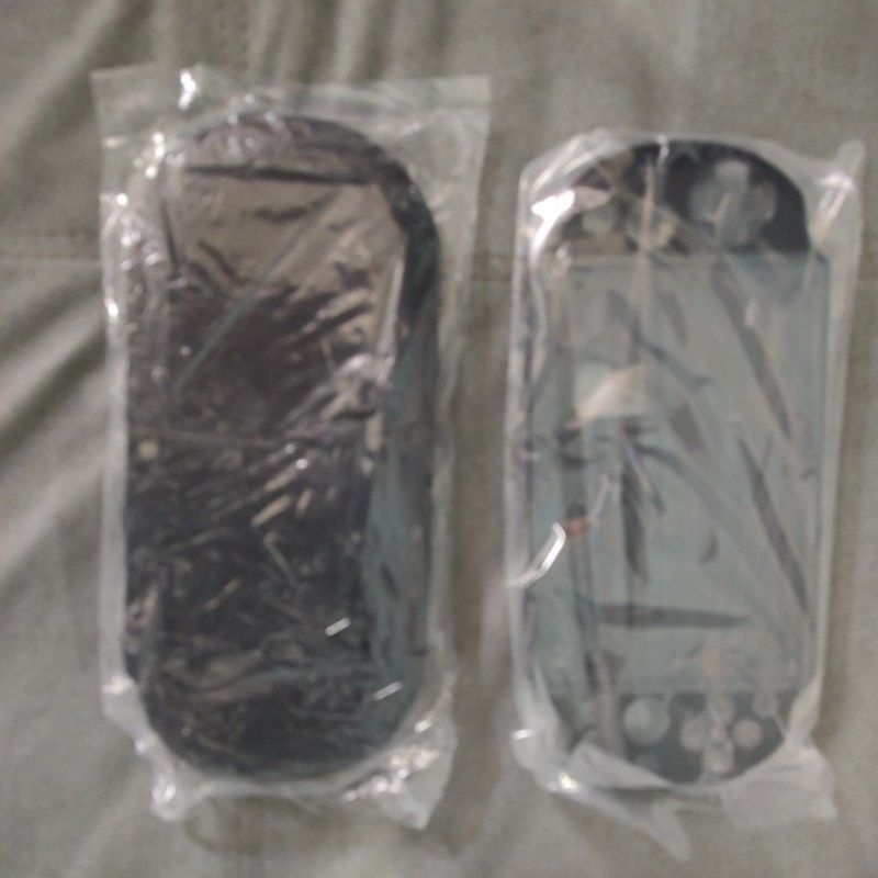 Shell case PS vita completa com analógico e adesivo. | Shopee Brasil