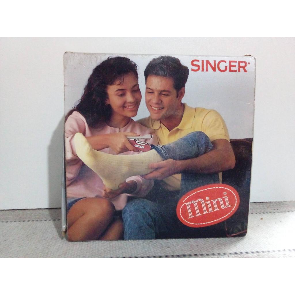 Mini Singer - Máquina De Costura Manual Antiga - Na Caixa | Shopee Brasil