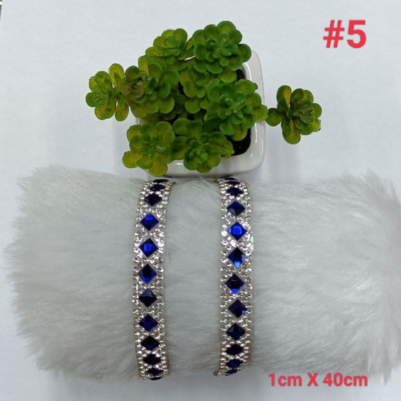 Adesivo de Roupa Aplique Patch Bordado Termocolante Fita Tiras Strass ...