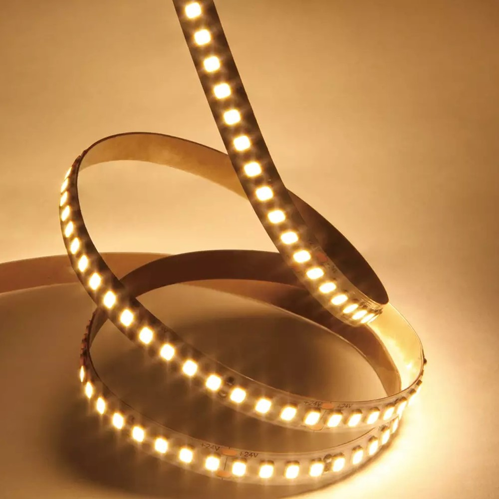 Fita led branca quente 5m 2835 luz 3000k fonte conector 12V 3A para areas internas e externas ...