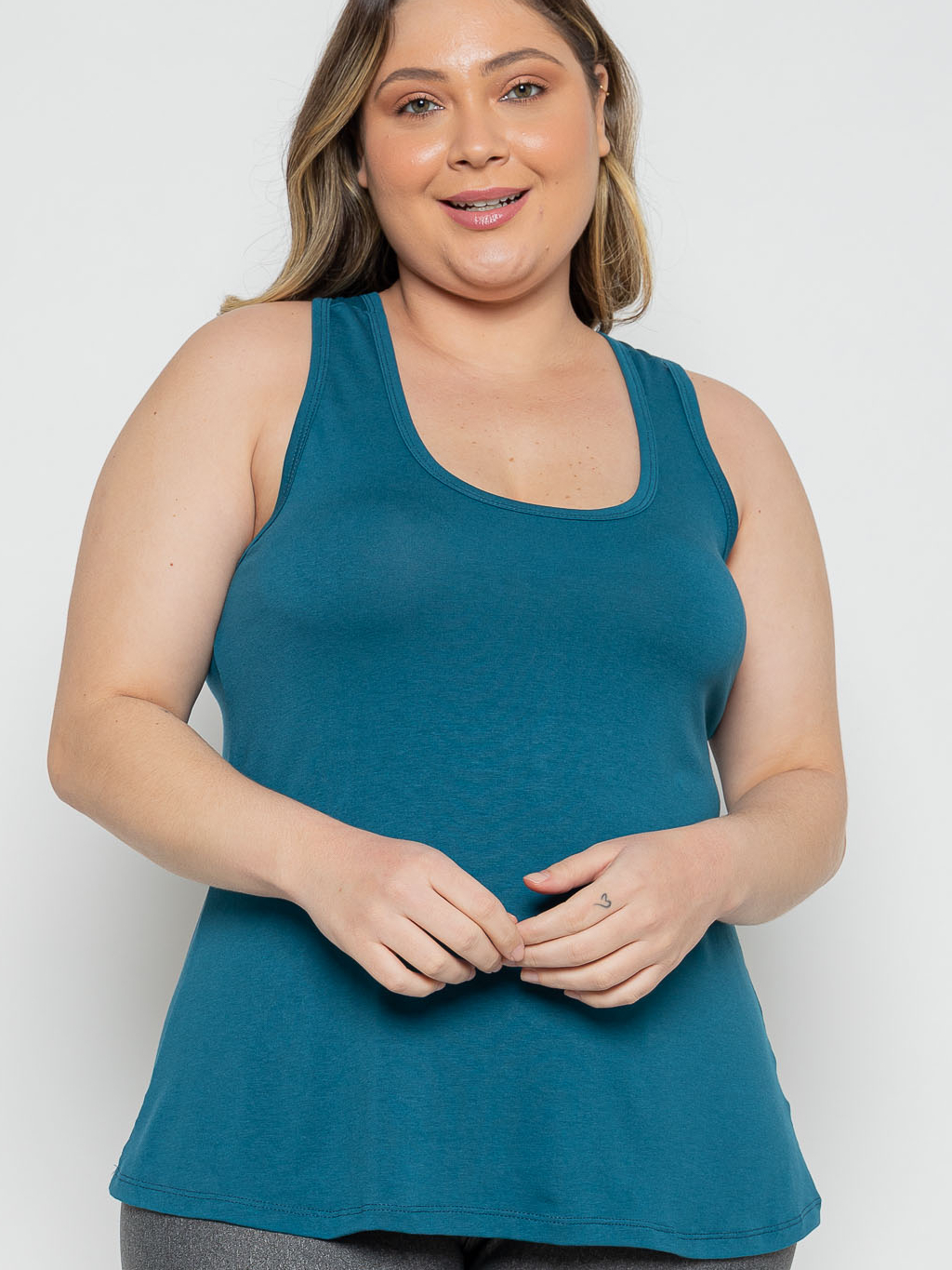 Bata Regata Nadador Plus Size | Shopee Brasil