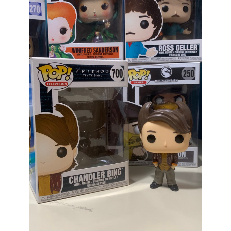 Funko Pop Chandler Bing 700 | Shopee Brasil