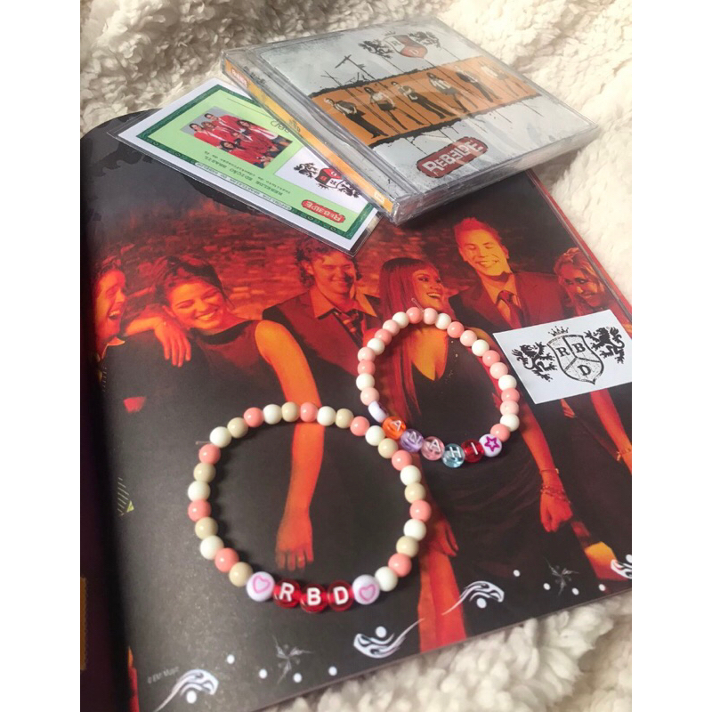 KIT pulseiras personalizadas (RBD, INTEGRANTES e TRAUMAS) | Shopee Brasil