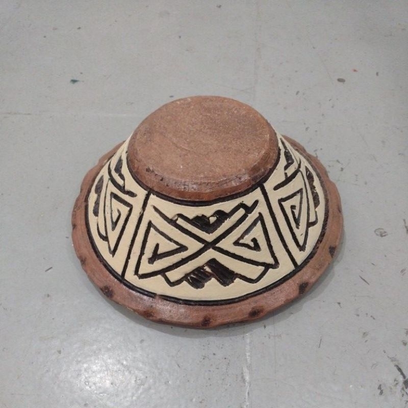 Alguidar Marajoara (cor Betume com Bege) | Shopee Brasil