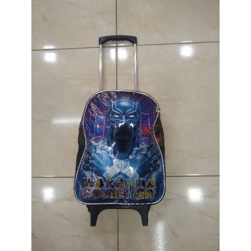 Mochila Infantil do Pantera Negra - Rodas Fixas. | Shopee Brasil Mochila Infantil do Pantera Negra - Rodas Fixas. | Shopee Brasil