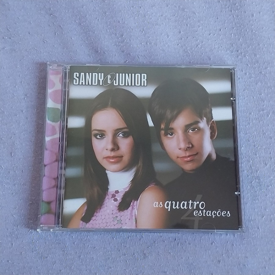 CD Sandy e Junior - As Quatro Estações (leia a desrição) | Shopee Brasil