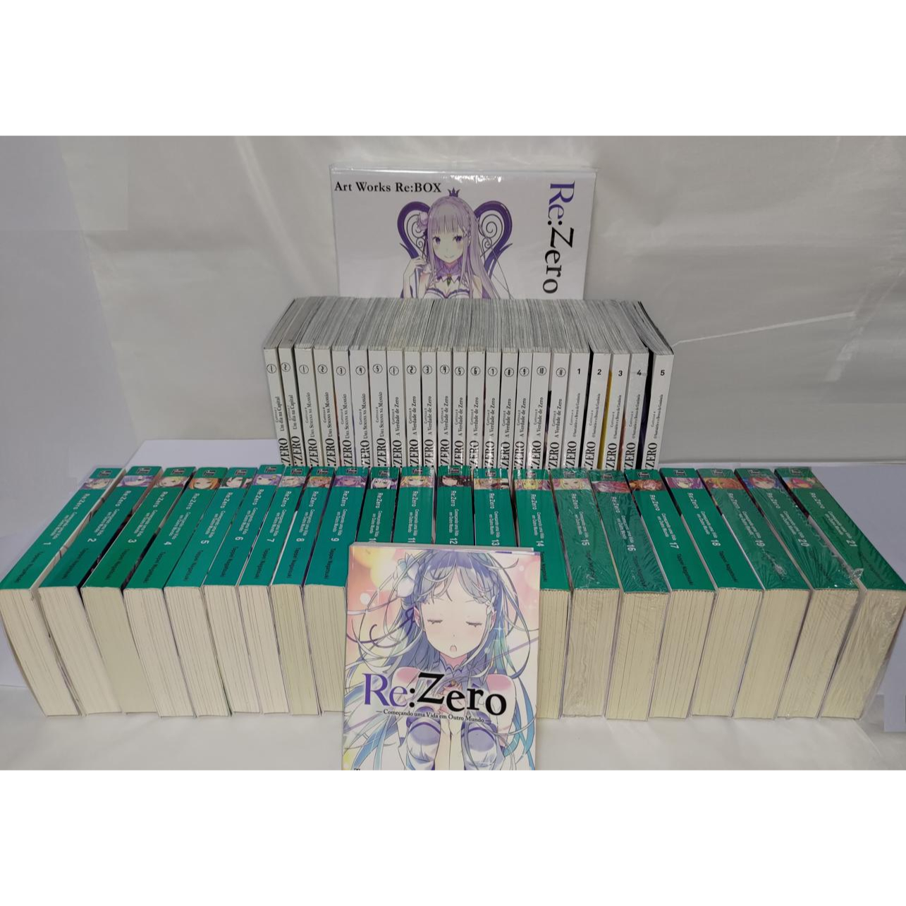 Coleção Re:Zero [Novel + Mangás + Art Works] (+Capa variante e postal ...