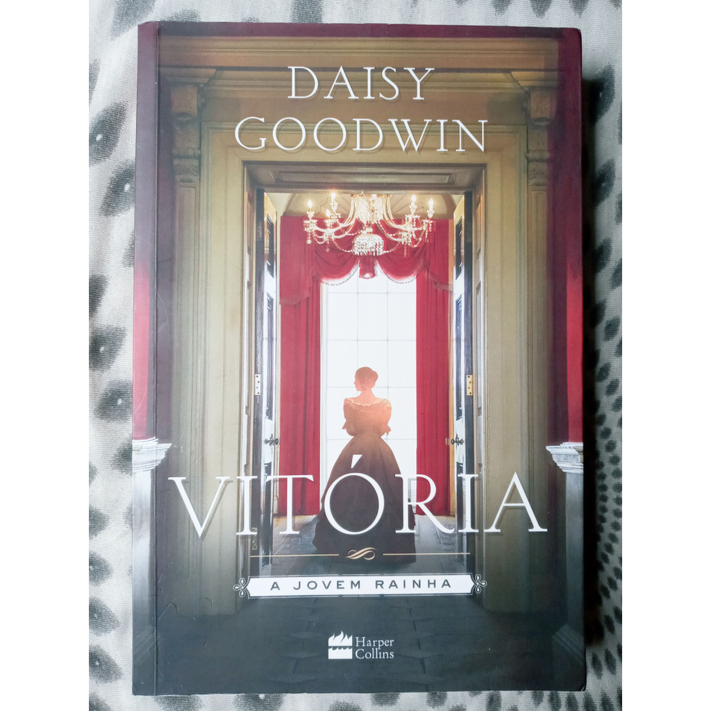 Livro - Vitória a Jovem Rainha (Daisy Goodwin) | Shopee Brasil