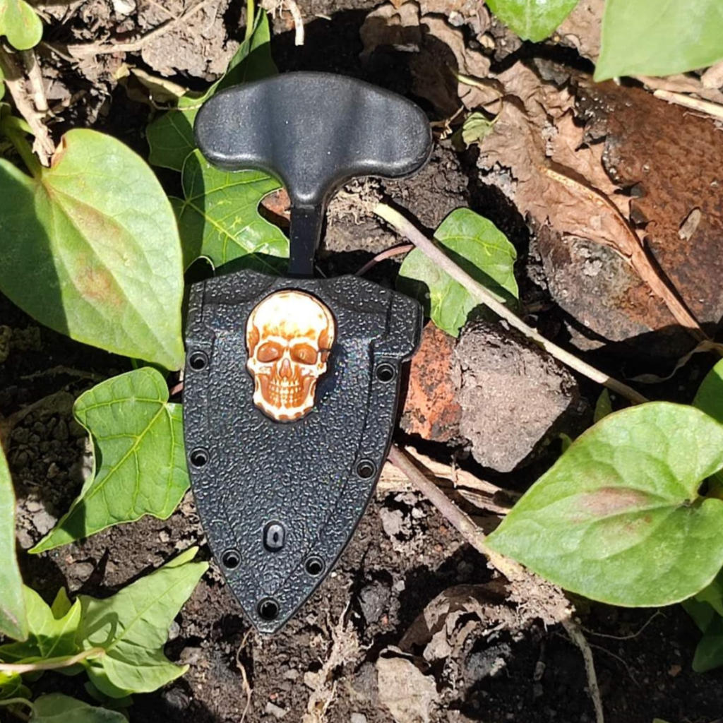 Mini Faca Push T Dagger Ds Com Caveira Na Bainha e Corrente 8cm ...
