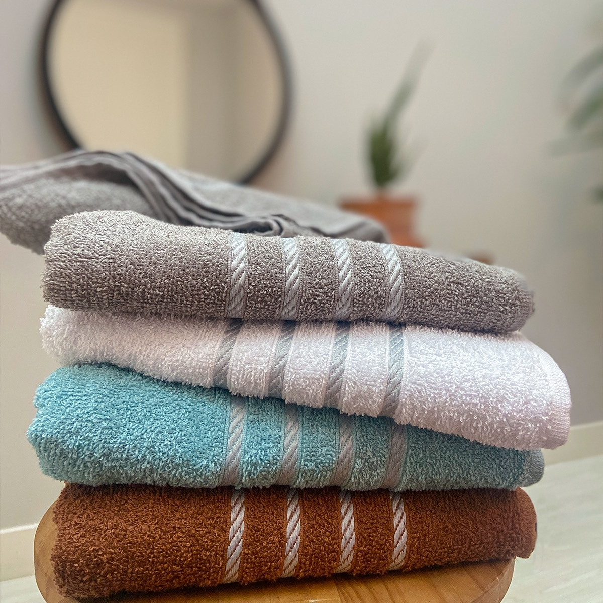 Kit C/4 Toalhas Toalha Banho Grossa Grande Felpuda Algodão | Shopee Brasil