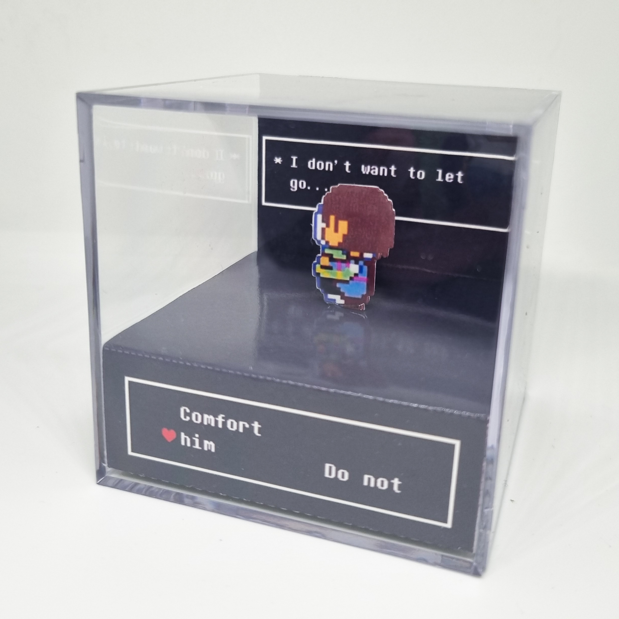 Diorama Mini Undertale - Abraço Asriel e Frisk - 6,5cm | Shopee Brasil