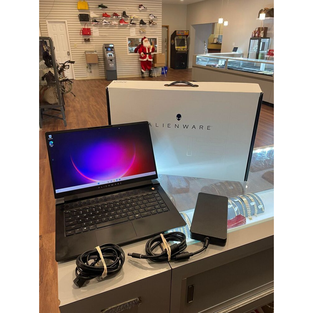 Dell Alienware M15 R5 15,6” (SSD de 1 TB, AMD Ryzen R9, 3,3 GHz, 16 GB ...