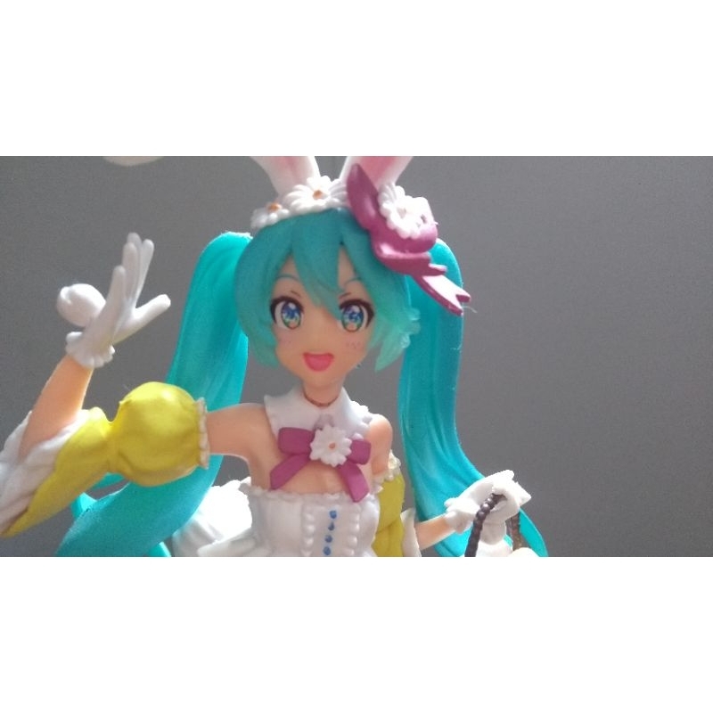 Figure Hatsune Miku Vocaloid Páscoa (BOOTLEG!!) | Shopee Brasil
