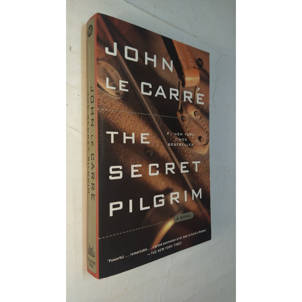 LIVRO - The Secret Pilgrim - John Le Carré | Shopee Brasil