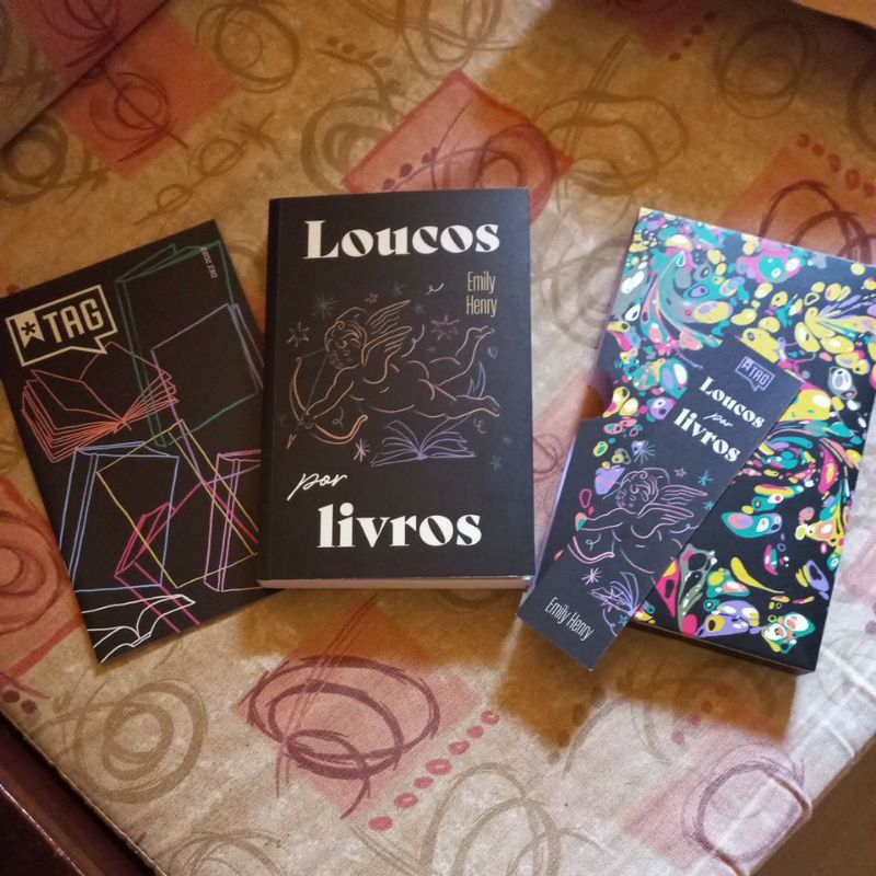 Loucos por Livros - Emily Henry ( TAG Inéditos 12/22) | Shopee Brasil