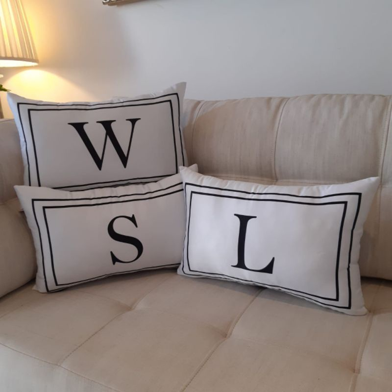 Almofada Com Enchimento Letra Inicial Moldura Offwhite | Shopee Brasil
