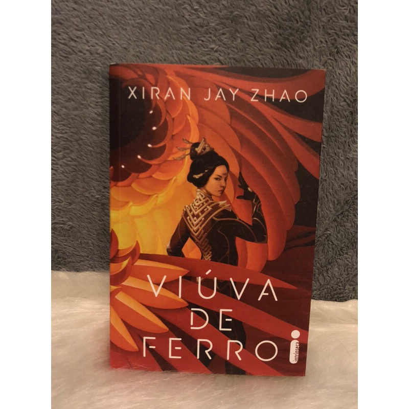 Livro Viúva de Ferro | Shopee Brasil