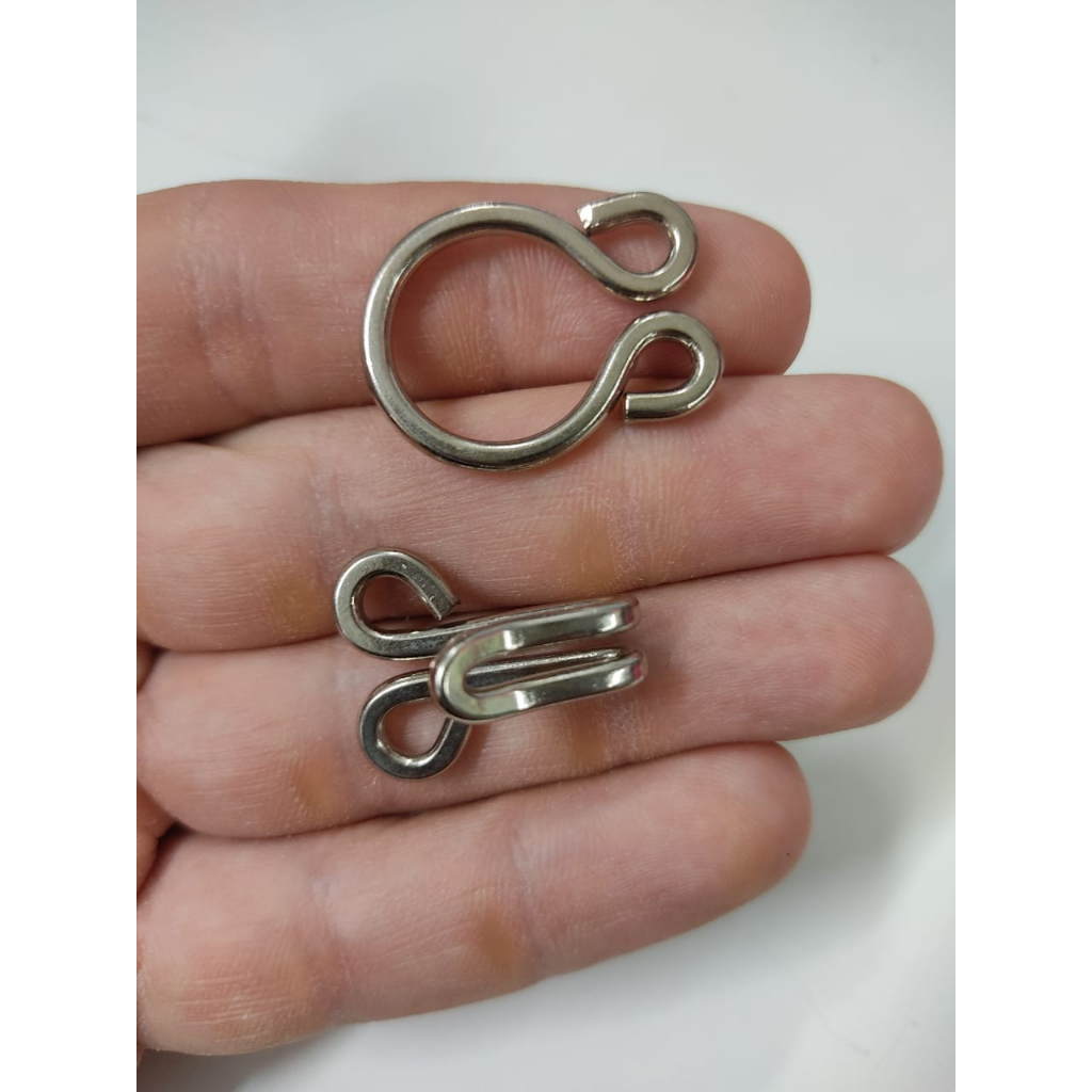 Colchete Grande de Gancho Prata - 10 Unidades [2] | Shopee Brasil