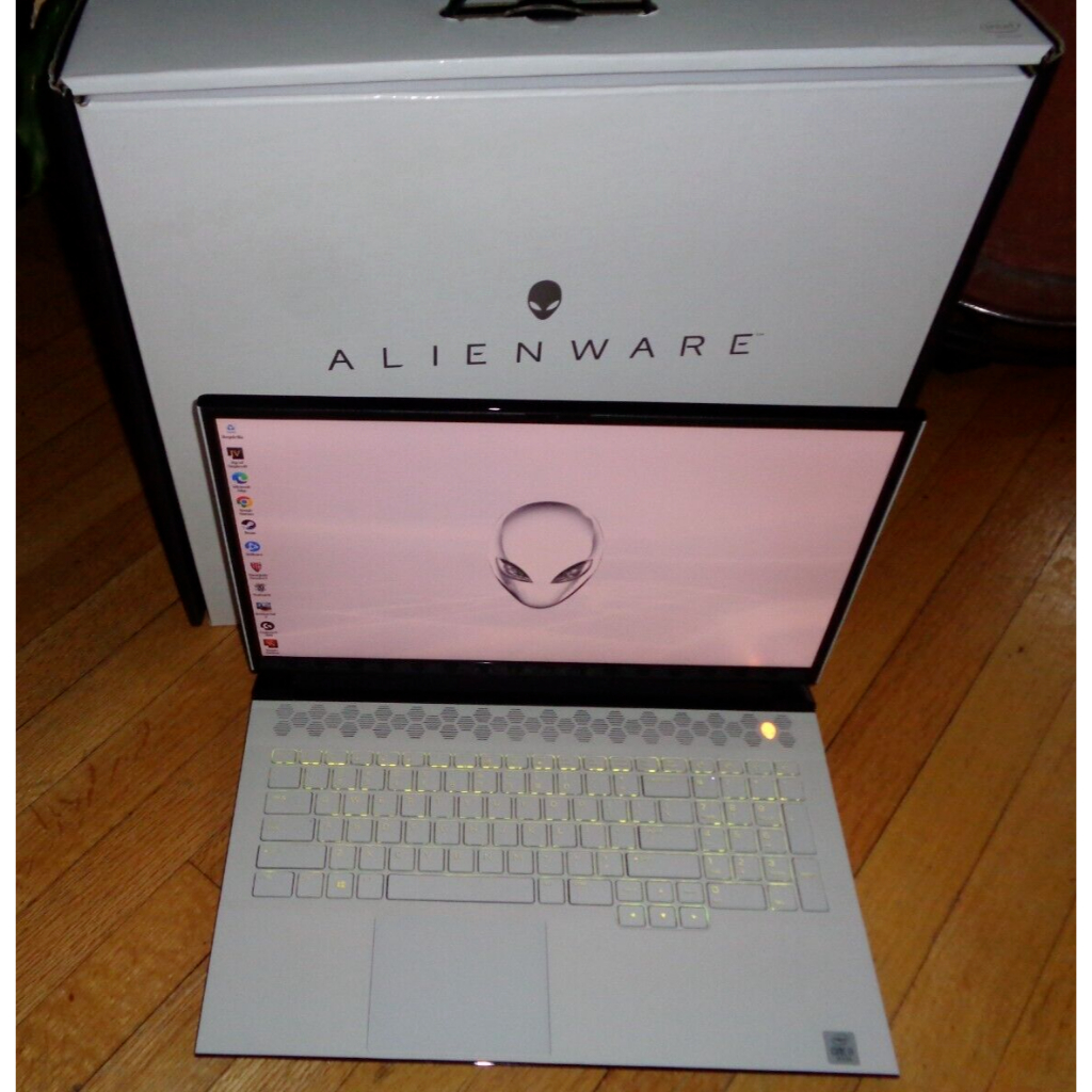 Alienware m17 R3 17,3 polegadas FHD Gaming Laptop Luna Light Intel Core ...