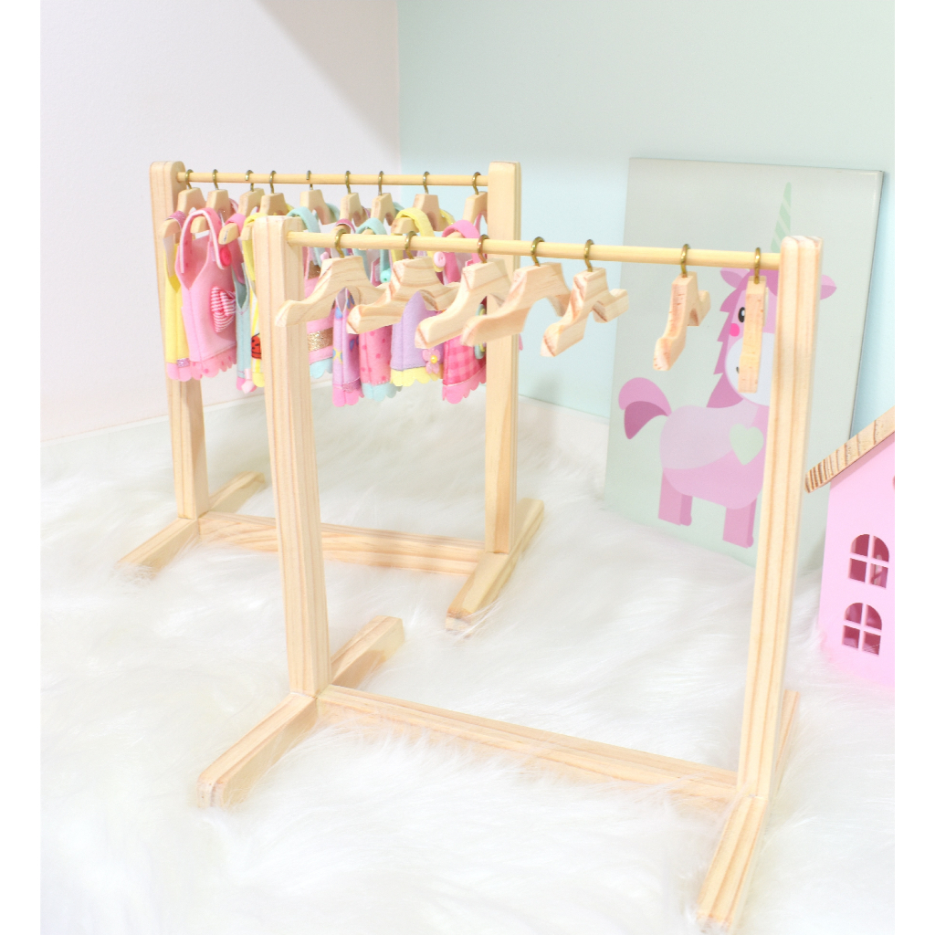 Mini Arara para roupa de Bonecas e Cabides | Shopee Brasil