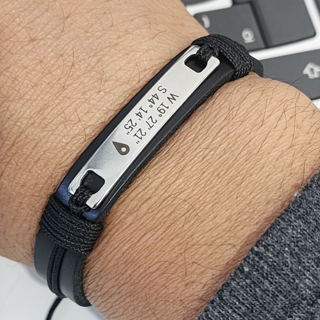 Pulseira de couro gravação personalizada Coordenadas Geográficas nome ...