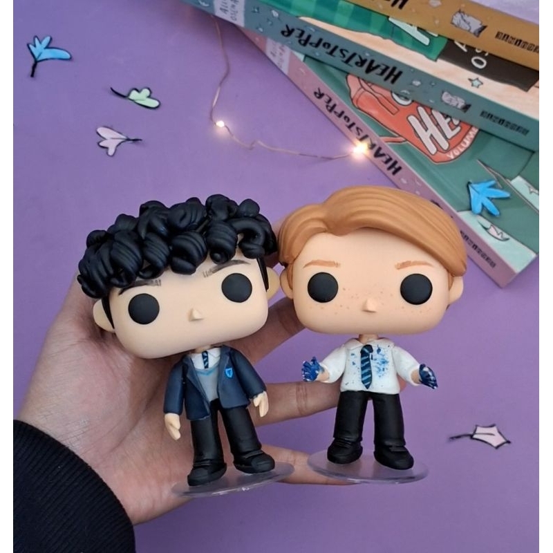 Funkos Charlie Spring e Nick Nelson Heartstopper | Shopee Brasil
