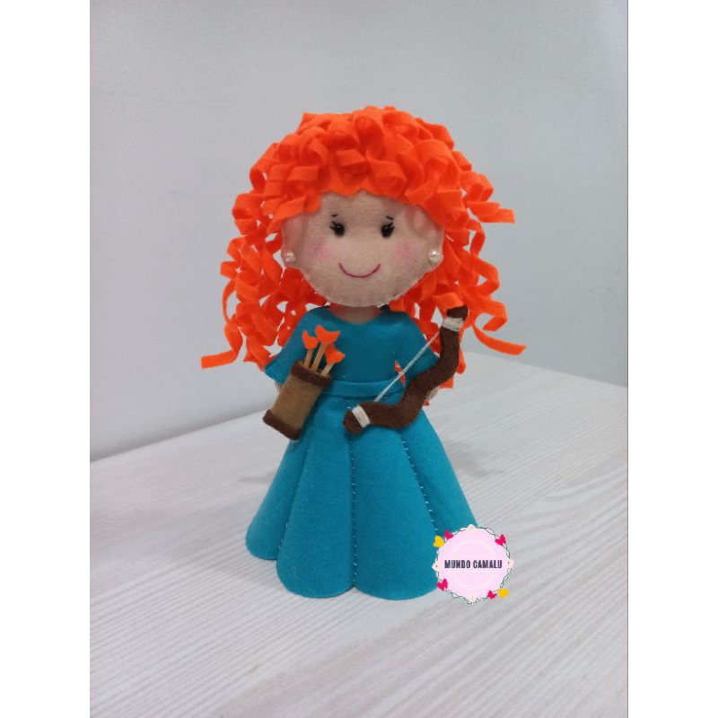 Merida, princesa do filme Valente, em feltro. Item colecionável.Disney ...