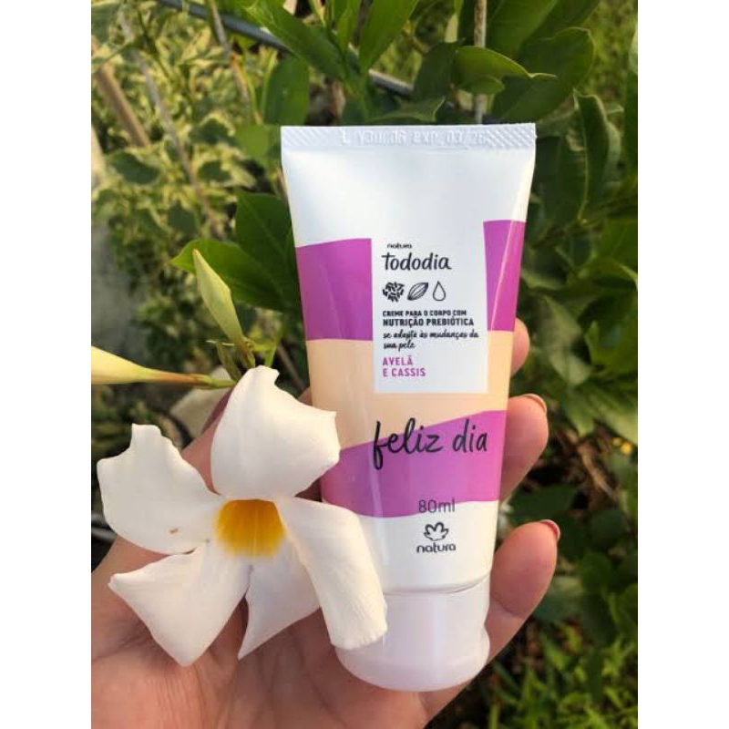 Creme Para o Corpo Natura Tododia Avelã e Cassis 80ml | Shopee Brasil