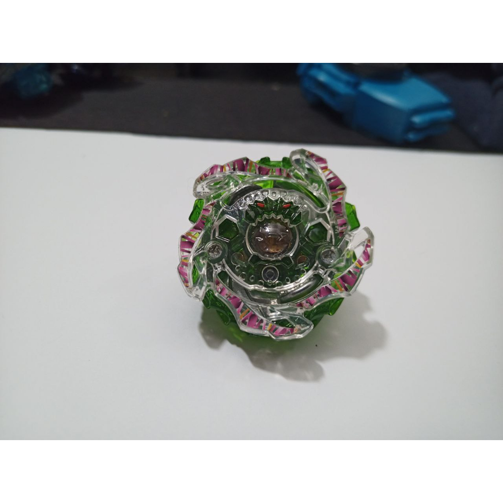 Beyblade burst Takaratomy Beast Behemoth | Shopee Brasil