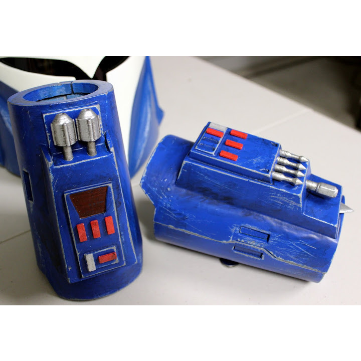 Bo-Katan Mandalorian Deathwatch Gauntlet - Avanbraços Cosplay | Shopee ...