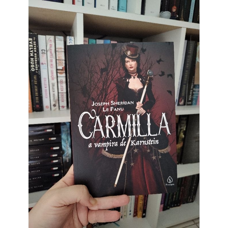 Carmilla - A vampira de Karnstein | Shopee Brasil