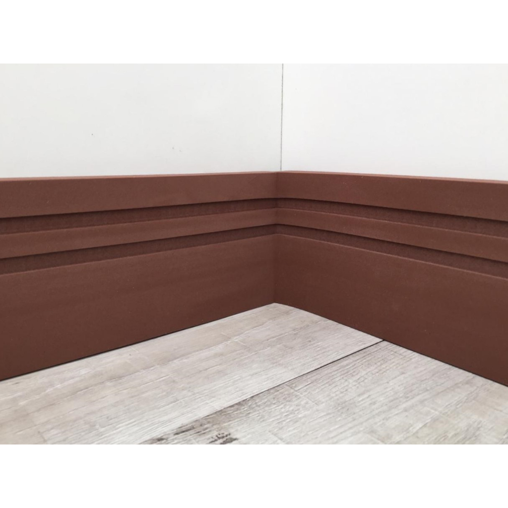 Rodapé de EVA Autocolante e Flexível Com 2 Frisos 4 METROS Boracéia ...