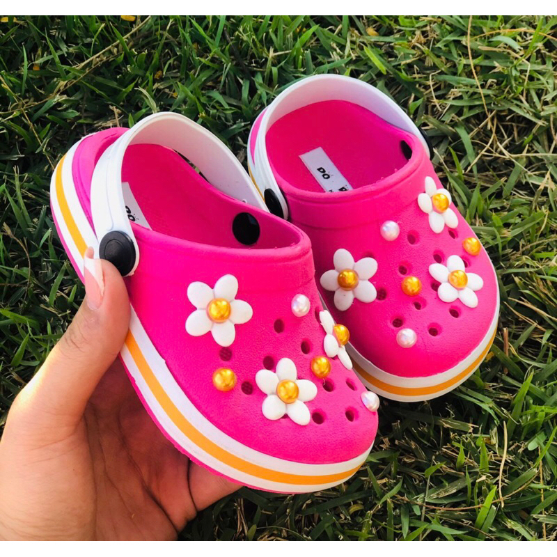 Crocs Babuche Infantil Bebe Menina Perola Papete Chinelo Fechado ...