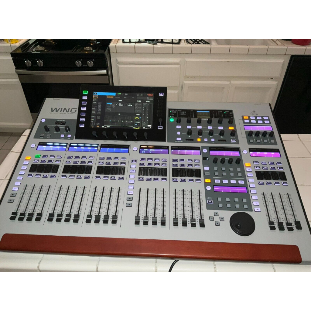 VENDANDO NOVO ORIGINAL BEHRINGER WING 48 CANNALS, 28 BUS FULL FULL ...
