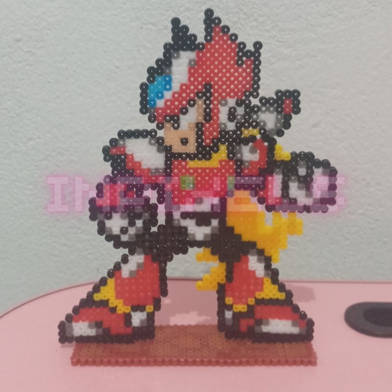 Totem decorativo Zero (Megaman X) em pixel art | Shopee Brasil