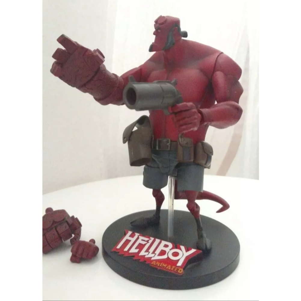 Hellboy animated deluxe action figure | Shopee Brasil