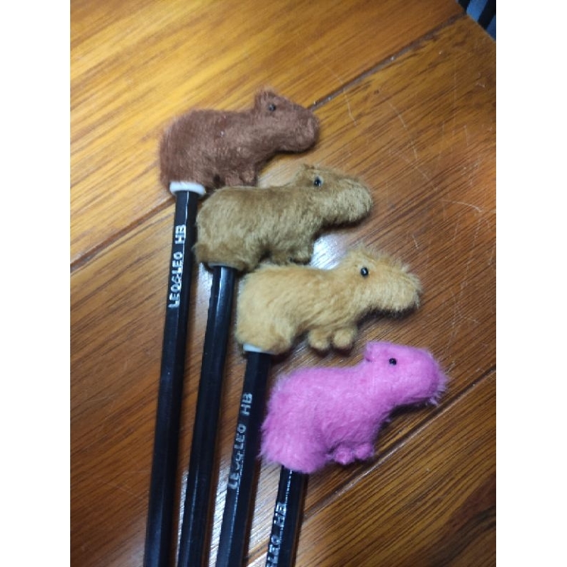 2 uni mini capivaras lapis | Shopee Brasil