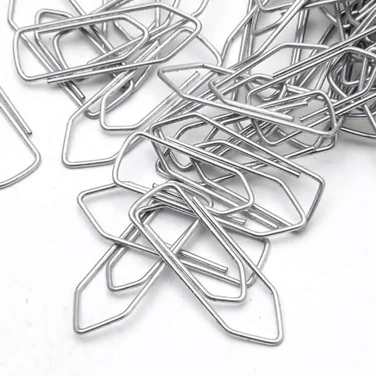 Kit 100 clips de metal triangular versátil multiuso | Shopee Brasil
