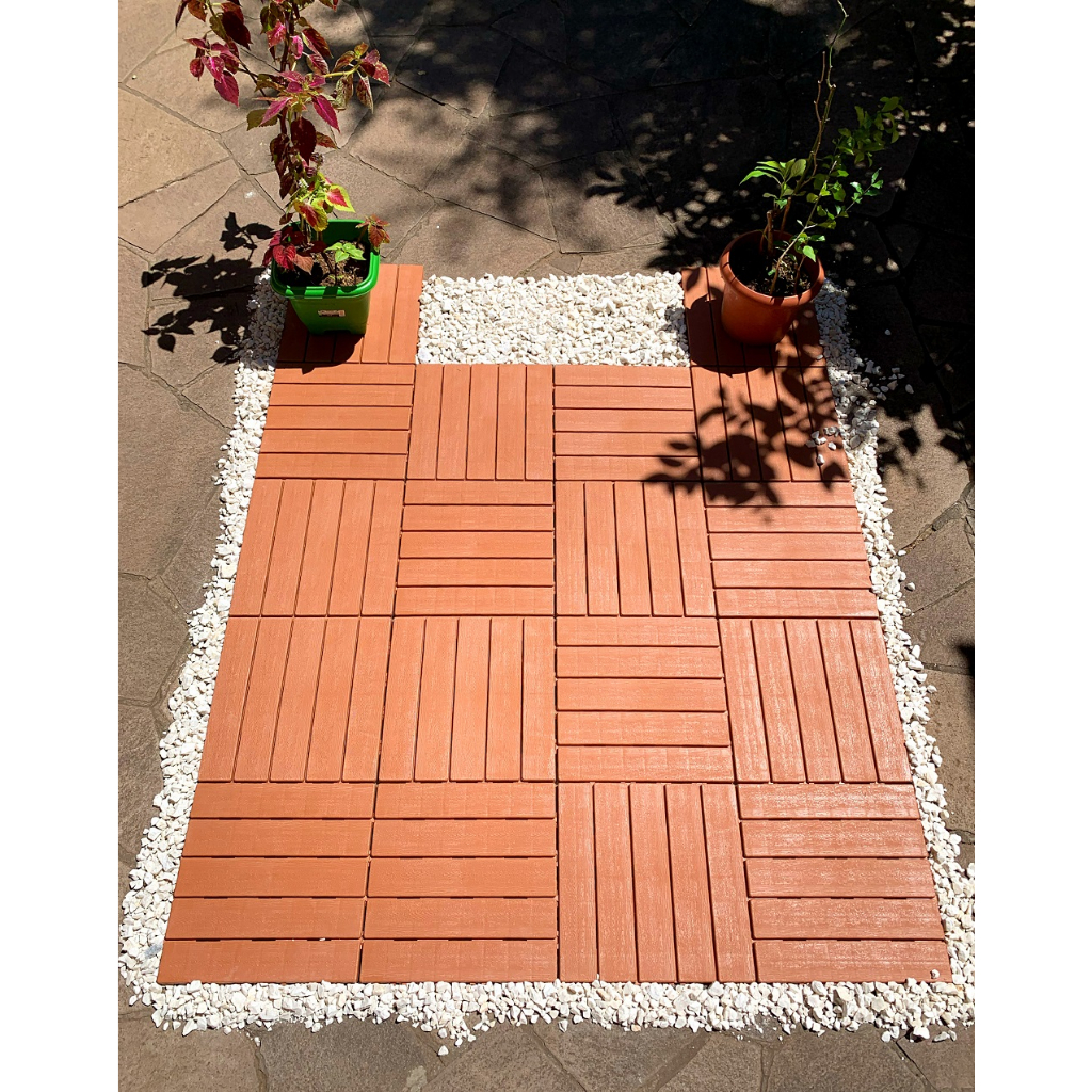 Kit de 18 Decks de 30cm x 30cm x 1,5cm Para sua sacada, Piscina e Ou ...