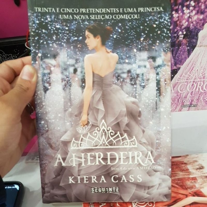 Livro Da Kiera Cass A Herdeira Shopee Brasil