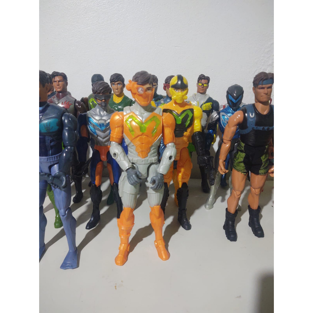 Boneco Max Steel | Shopee Brasil