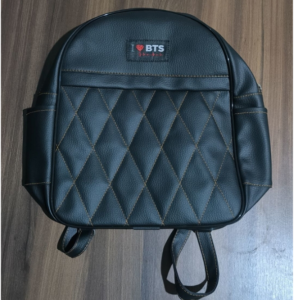Mochila Preppy I LOVE BTS (Vermelha) | Shopee Brasil