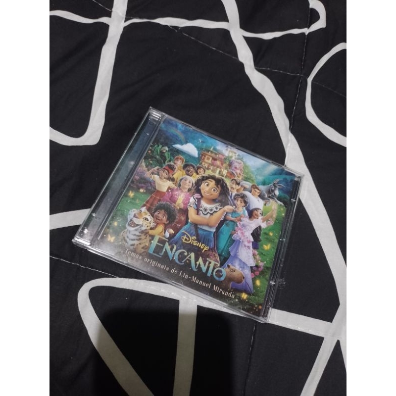 Cd Encanto, trilha sonora original intacto | Shopee Brasil