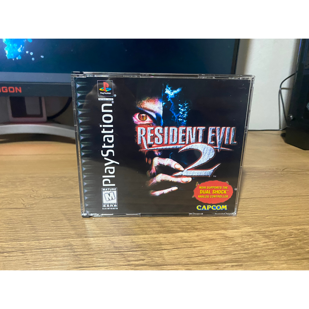 Resident Evil 2 para PS1 ( 2 Discos ) - Corre Que Ta Baratinho