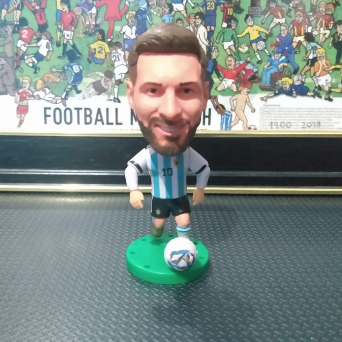 Mini craque Lionel Messi Argentina 2022 | Shopee Brasil
