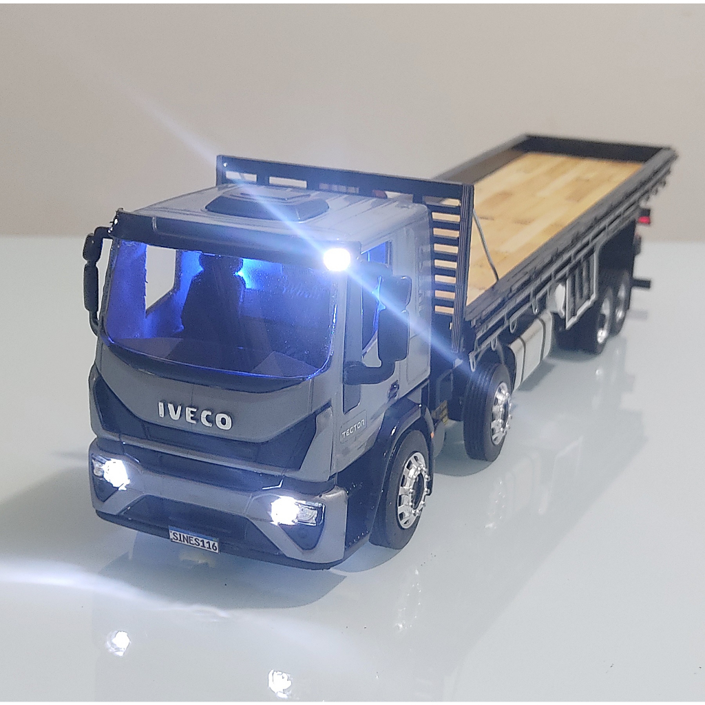 MINIATURA DE CAMINHÃO BITRUCK QUALIFICADO IVECO TECTOR | Shopee Brasil