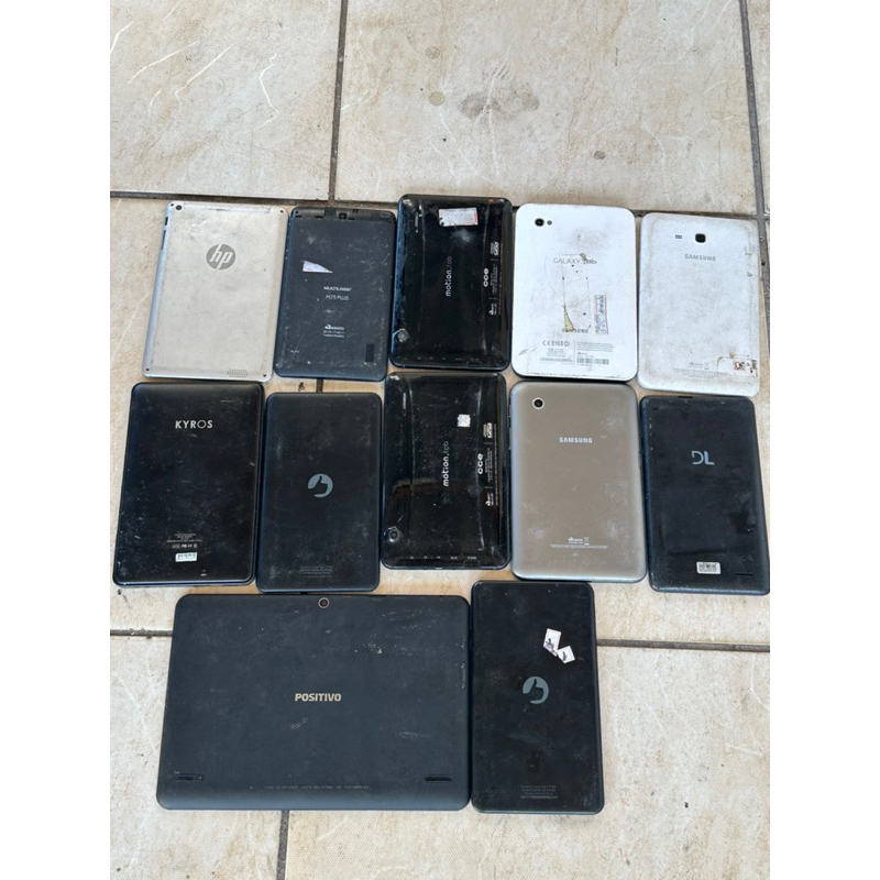 Lote De 12 Tablet Quebrado Com Defeito Pra Retirar Peça Ou Conserto ...