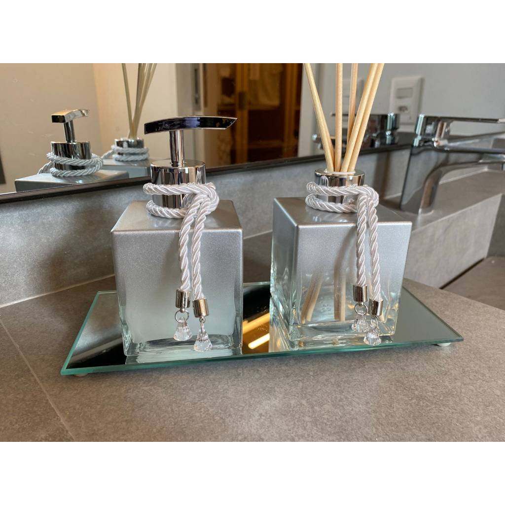 KIT PARA BANHEIRO LAVABO CUBO PRATA | Shopee Brasil